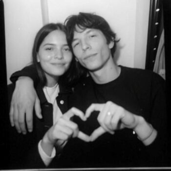 Glamorous Photo Booth Poses